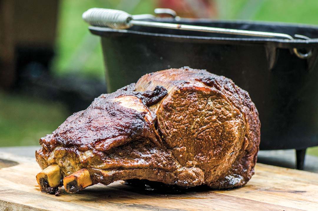 Hochrippe vom Rind mit salziger Karamellsauce – FIRE&FOOD