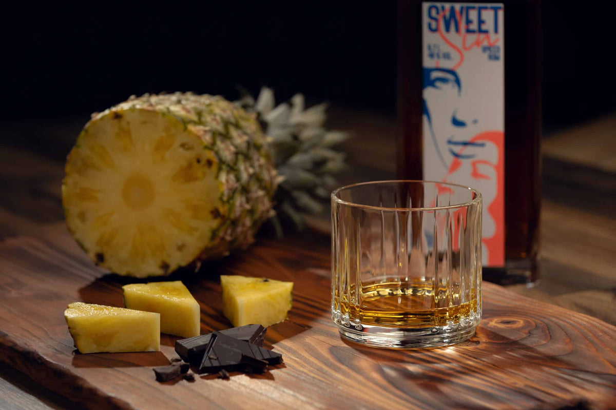 Sweet Sin Spiced Rum 0,7l – FIRE&FOOD